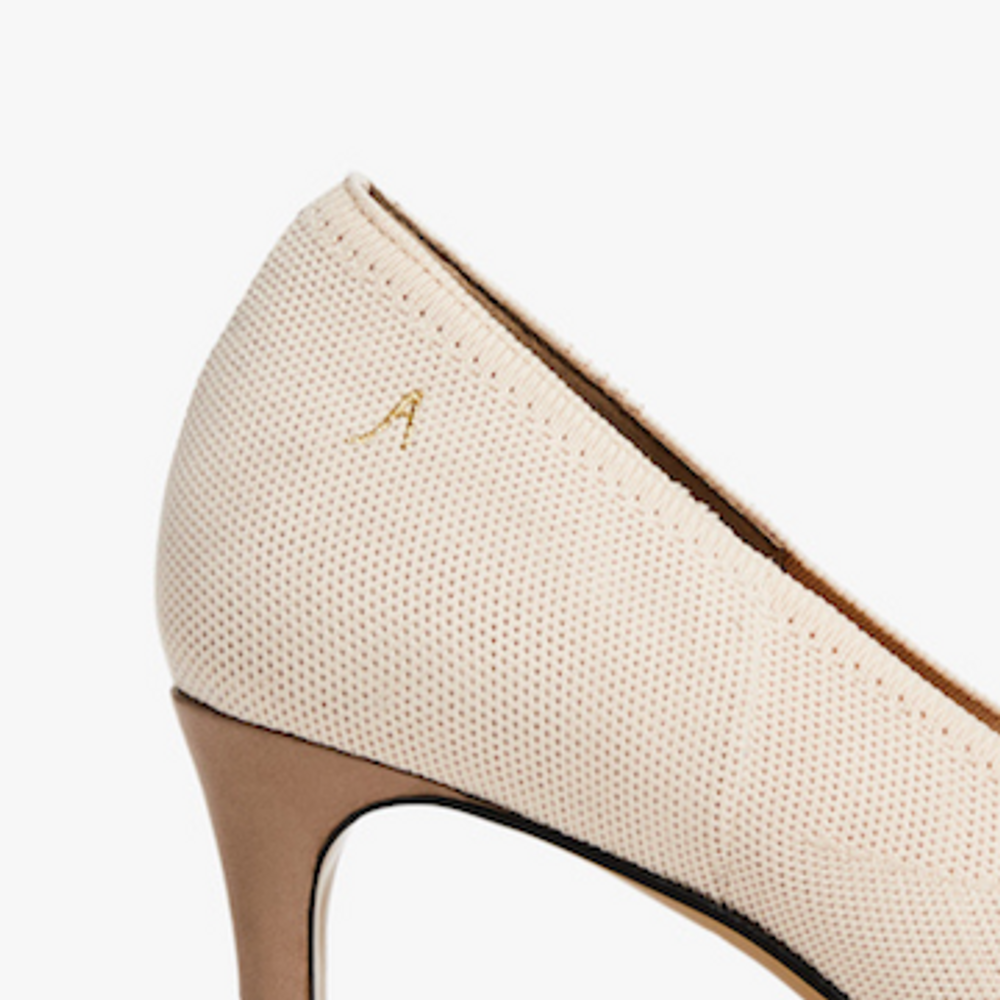 Felicia Expandable Beige 6 cm, 2 in | Comfortable Heel Pumps | Stinaa.J ...